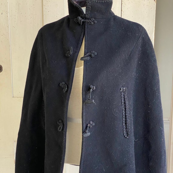 Incredible! Antique Collared Cape French Black Wool S… - Gem