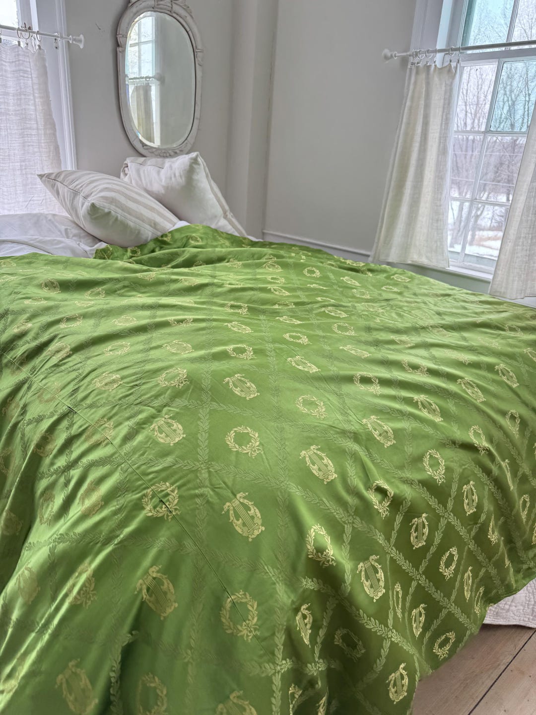 87x85 Vintage Green Silk Bedcover Bedspread Set Matching Textile Trunk ...
