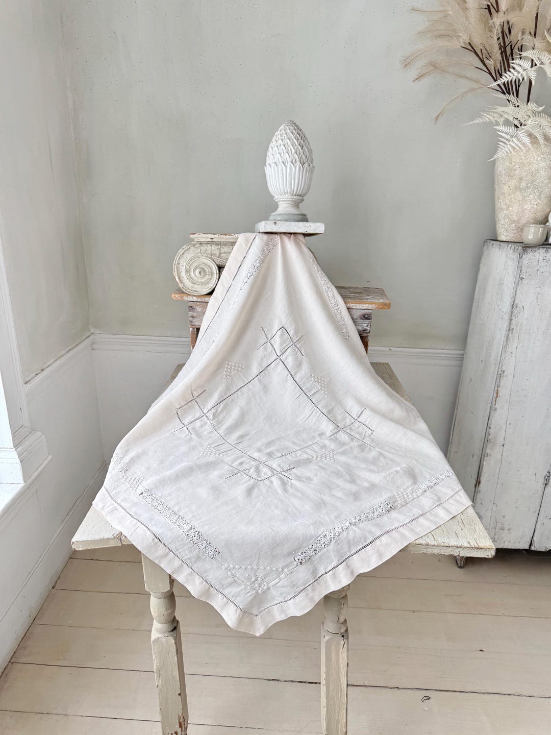 44x41 Vintage French Handmade Lace Linen Tablecloth 1920's Pale Pink ...