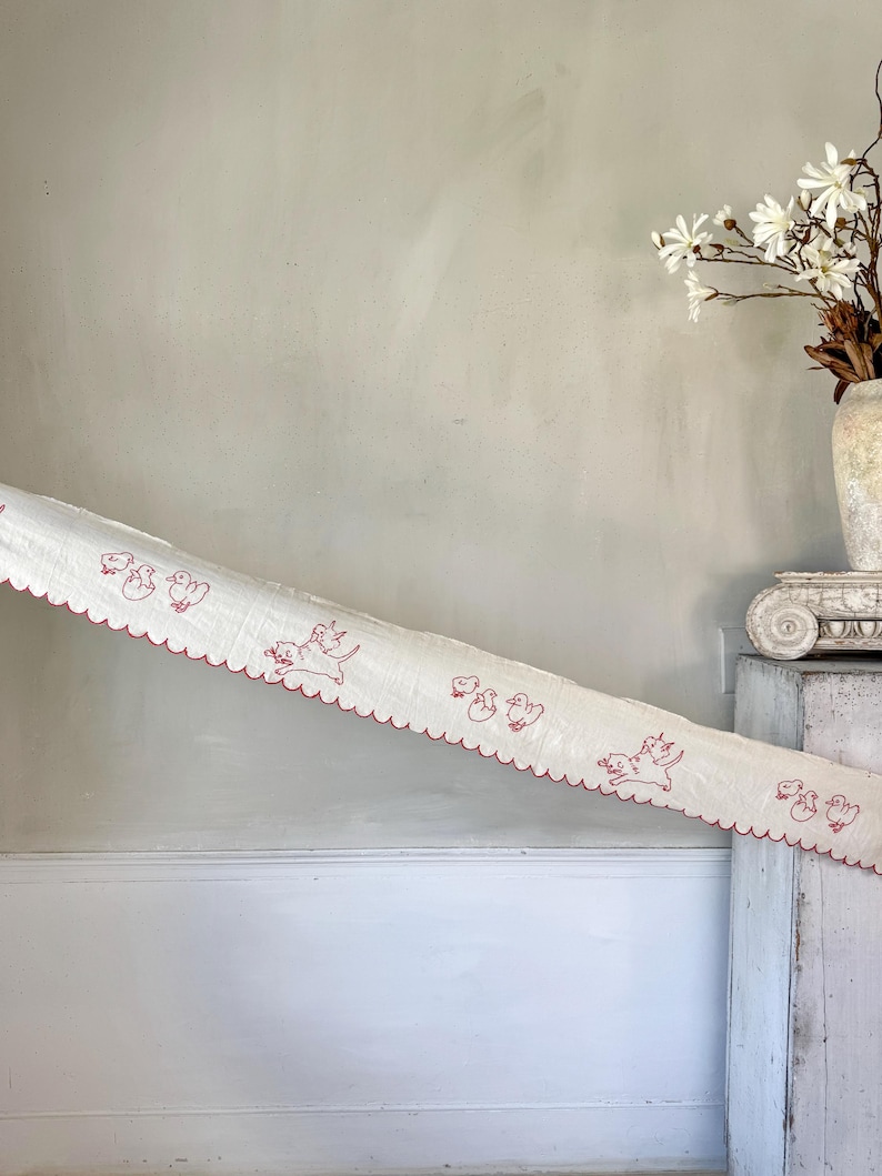 89x7 Embroidered Redwork French Old 1920s 1930s Kitchen Valance Red ...