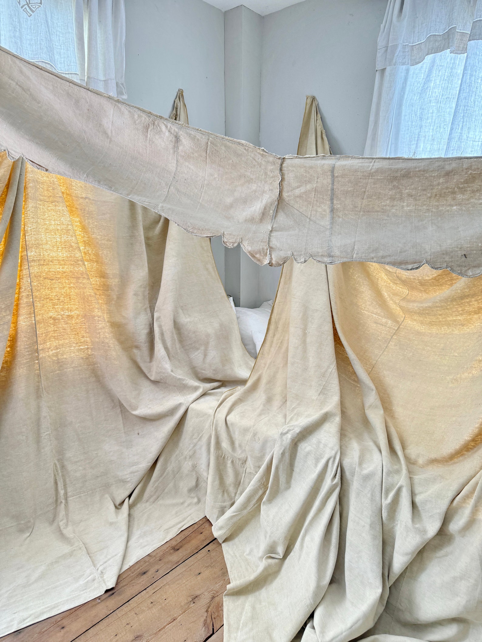 1750 SET ( 3) Winter Bed Hangings MUSEUM Quality Bed Furnishing ...