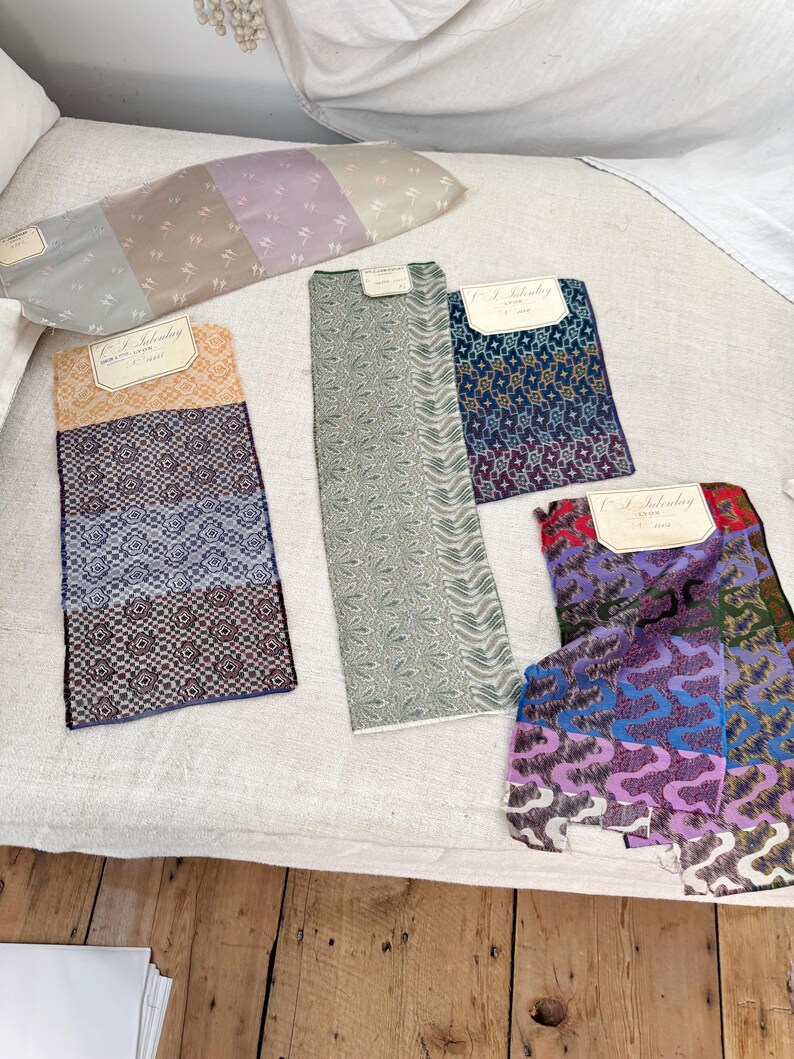7~ 1880 Soie Silk De Lyon Fabric Samples Swatches Small Scale Patterns ...
