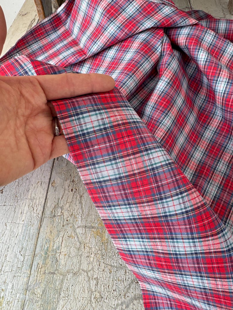 3.66 1930 UNUSED French Plaid Red Black Green Cotton Fabric Material ...