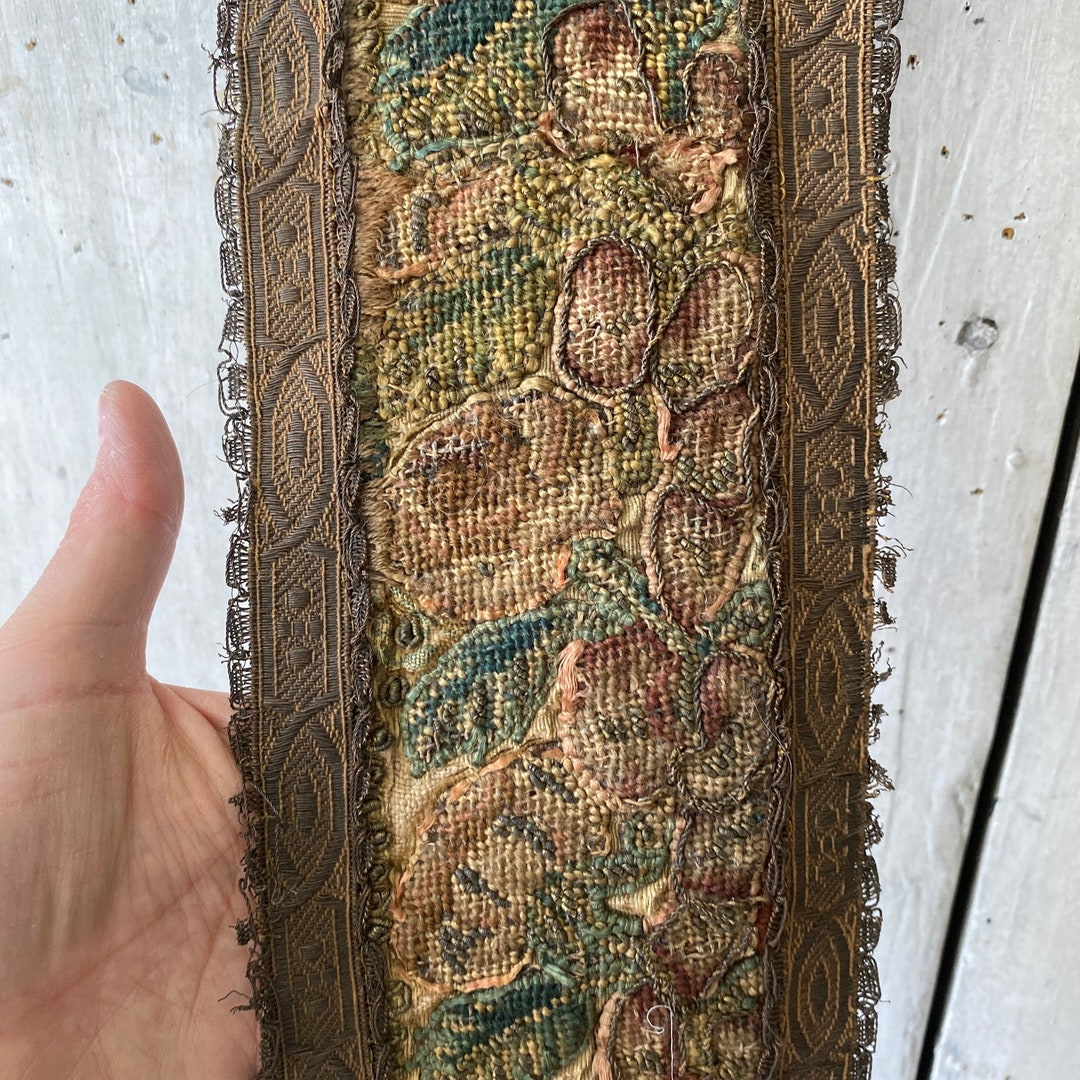 17th Century Embroidery Metallic Needlework Needlepoint Metalic Thread ...