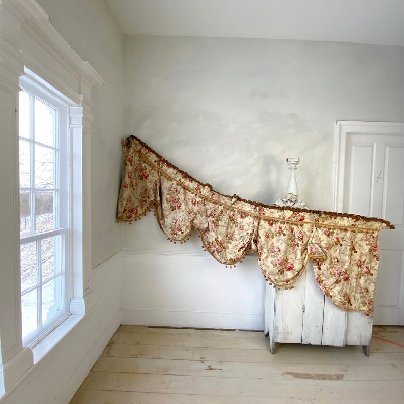 Antique French Valance C1900 Pale Yellow Floral With Trimunique Window ...