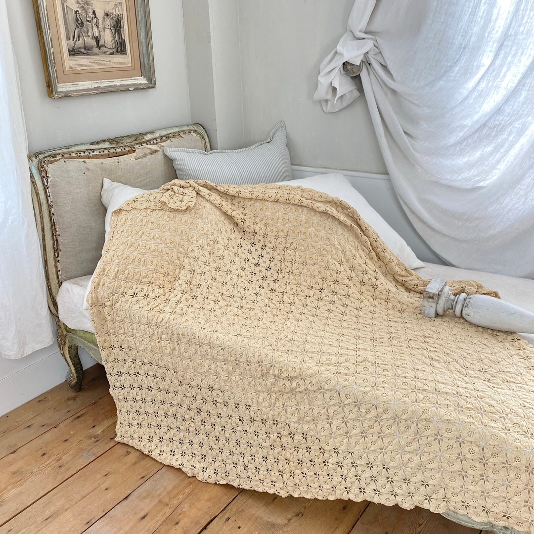 1 ( 2 Available) French Lace Coverlet Crocheted Crochet Ecru Cotton ...