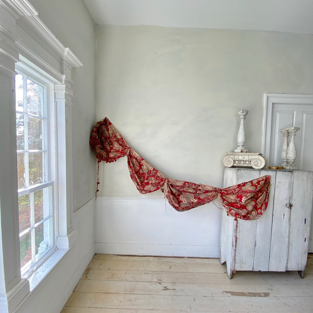 Red Indienne Festoon Valance Gorgeous French 19th Century Valance ...