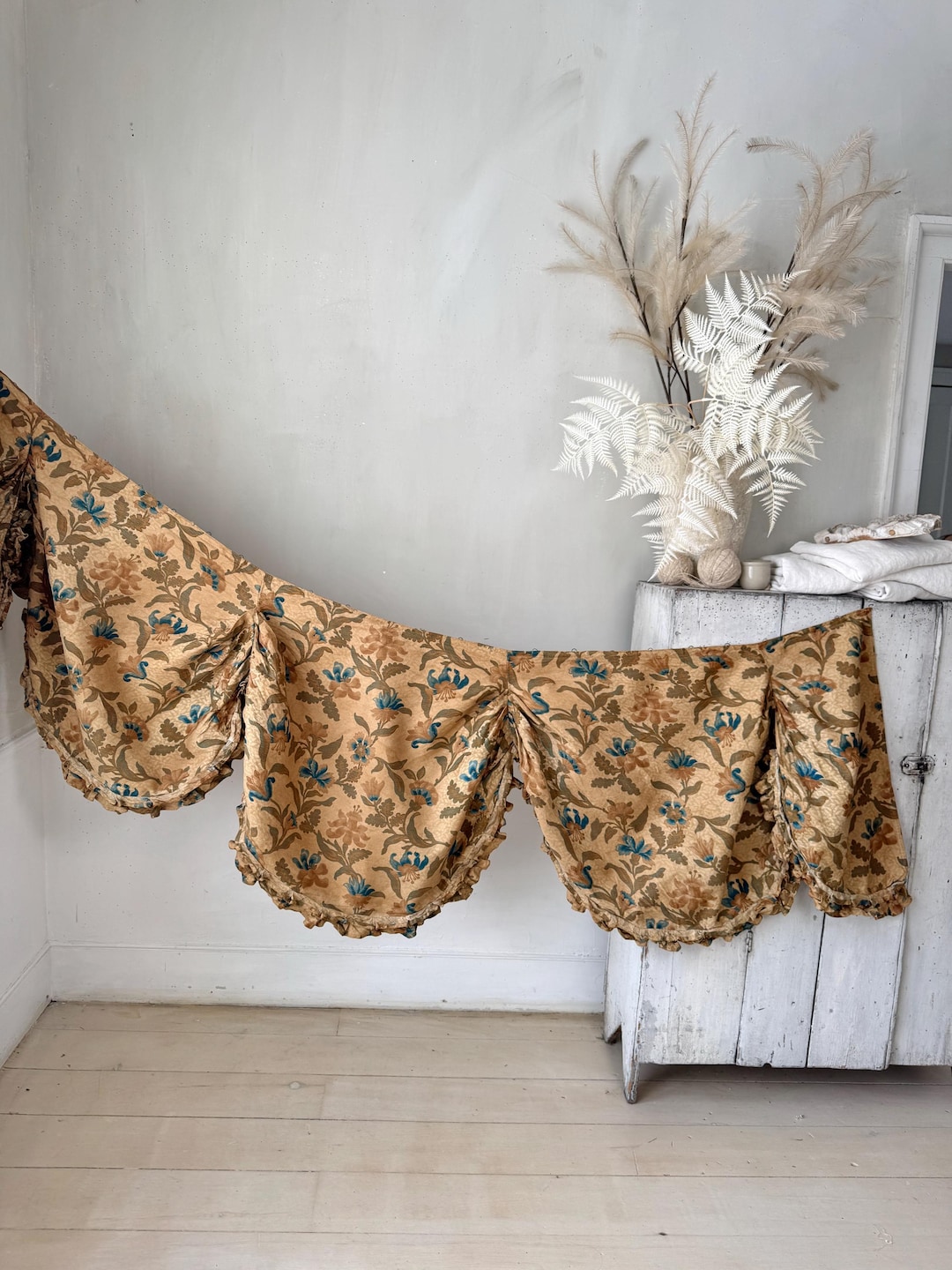 Large ! Festoon Valance Pelmet Antique Blue Pop Neutral Muted Tones ...