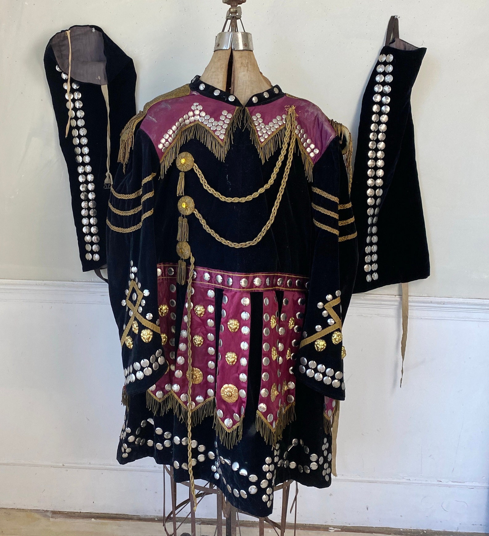 Black and Red Velvet Independent Order of Odd Fellows Regalia - Etsy