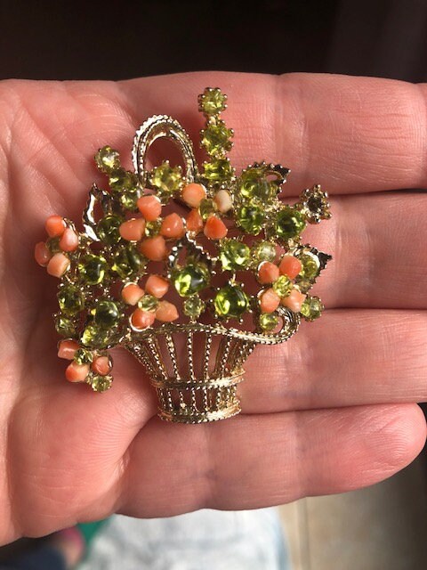 1960s Floral Pin/brooch Flower Lovers, Spring Inspired, Flower Basket ...