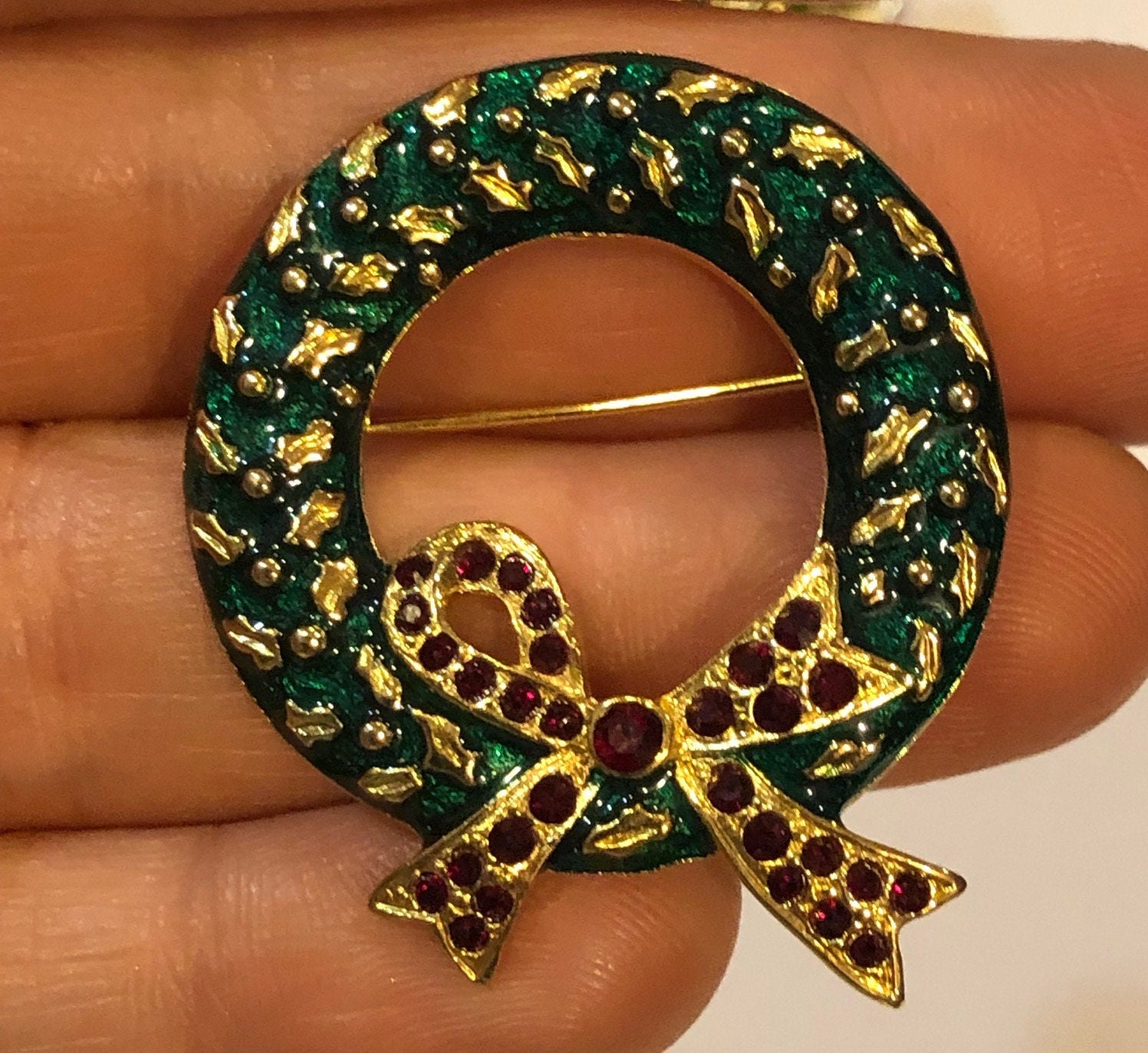 Vintage Christmas Brooches - Etsy