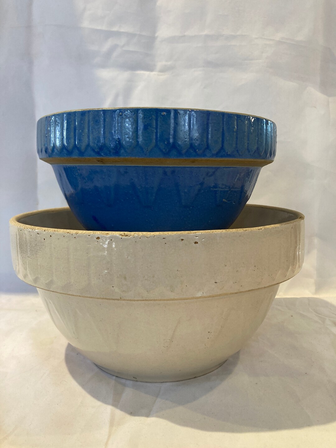 Htf Pair of Picket Fence Reversed Pyramids Glazed Stoneware off White ...