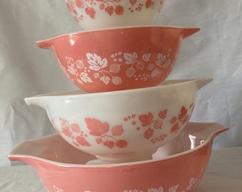Vintage PYREX Friendship Pattern CINDERELLA Nesting Mixing Bowls ...