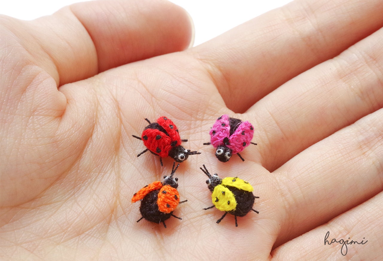 Miniature ladybug amigurumi Crochet ladybug Micro bug. Dolls ...