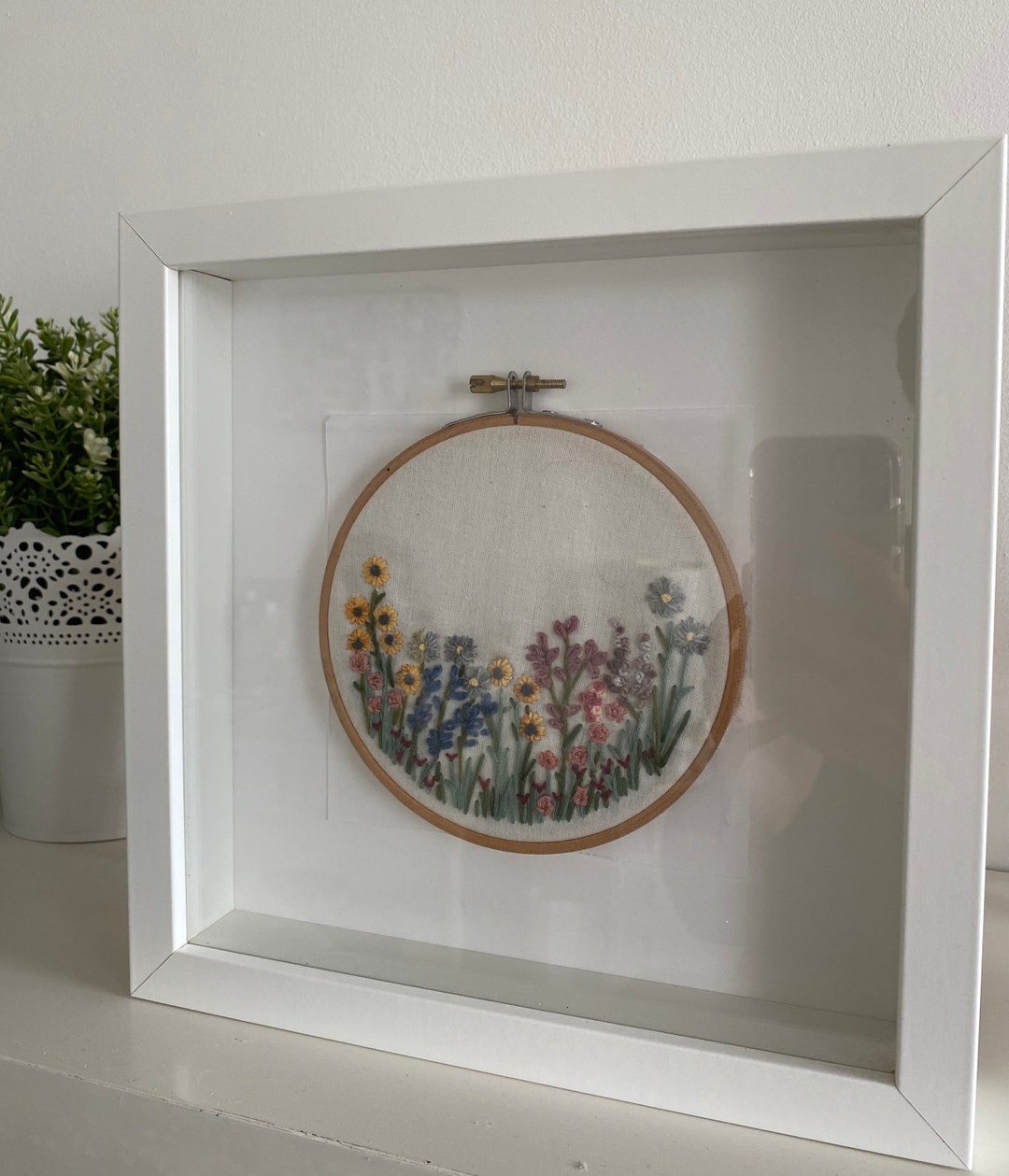 Handmade Floral Embroidery Hoop in Box Frame - Etsy