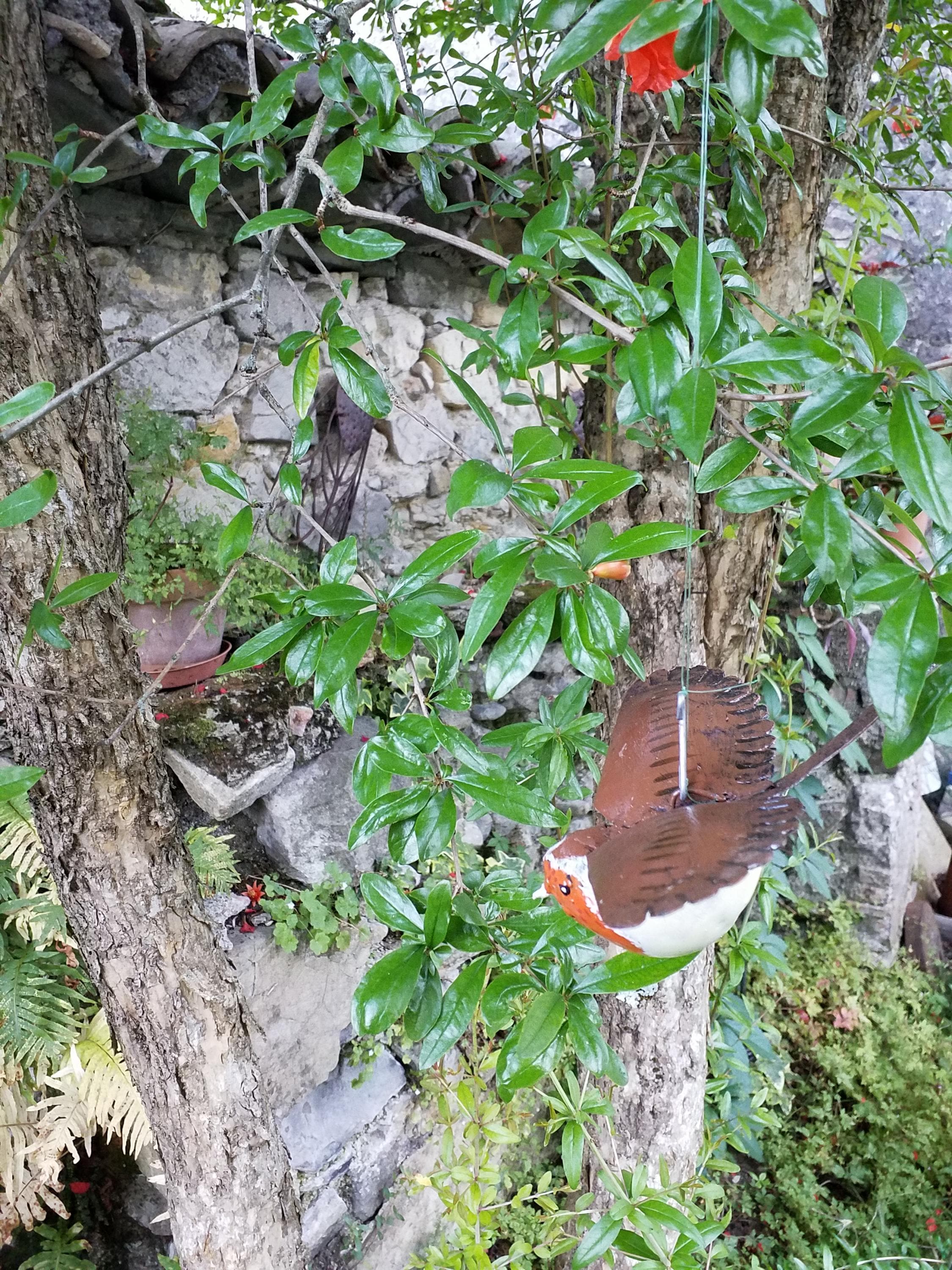 Metal Hanging Flying Red Robin, Garden Decoration - Etsy