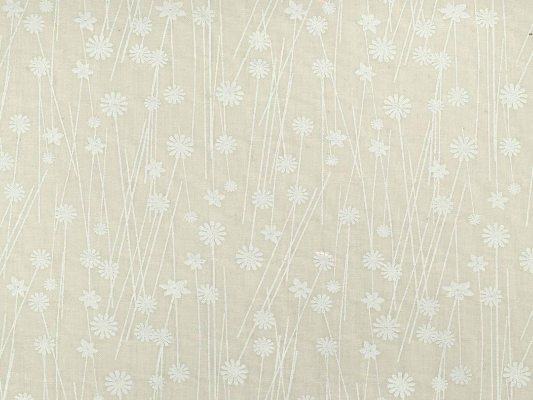 White on Light Tan/beige Tint Get Back Floral 108in Wide Backing Quilt ...