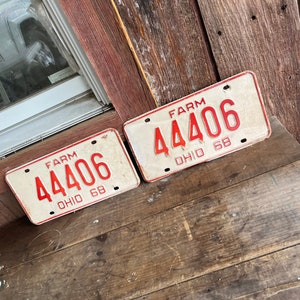 Vintage Pair of 1968 Ohio Farm License Plates 44406 Red on White - Etsy