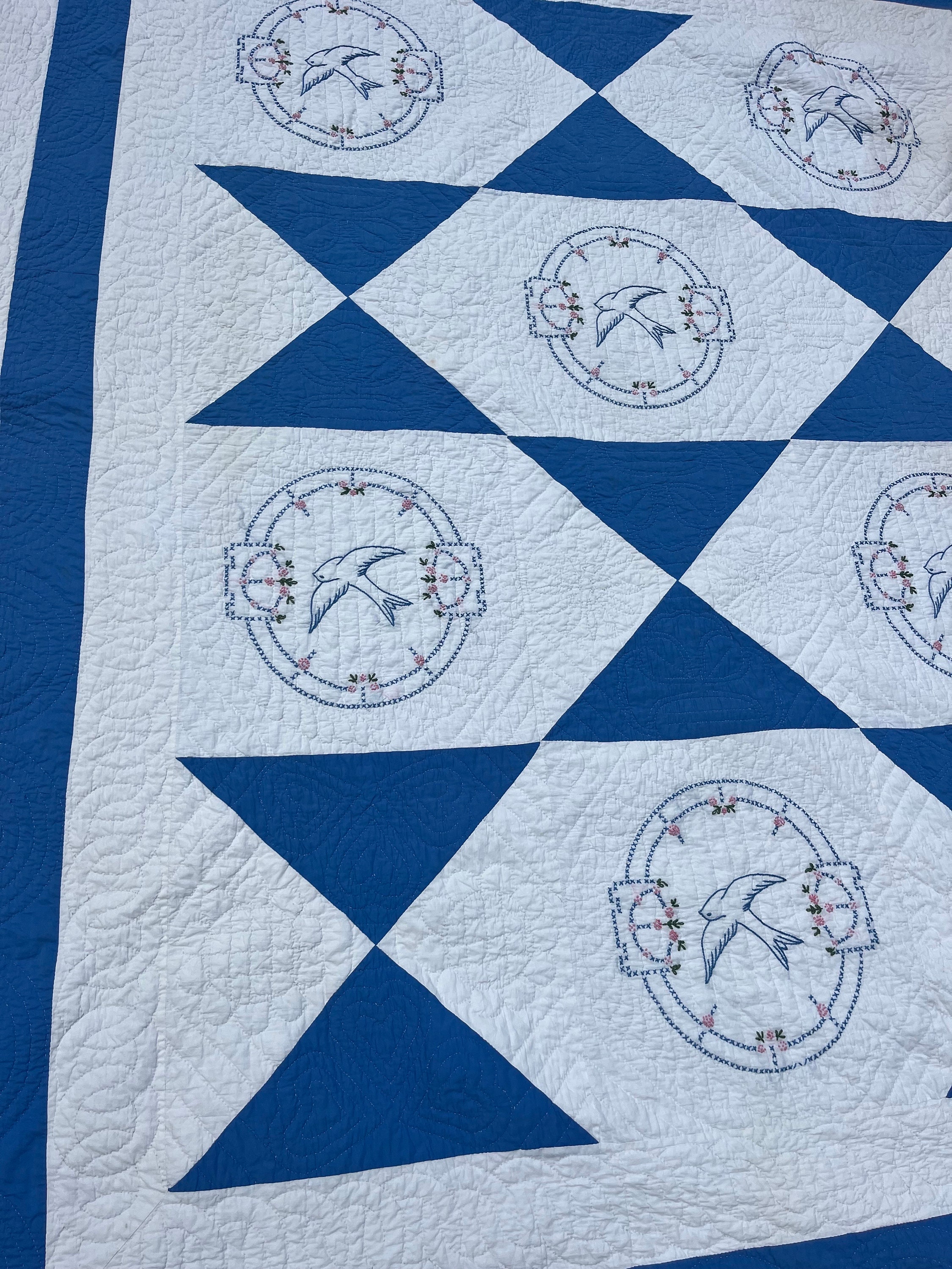 Vintage Handmade Hand Stitched Blue / White Dove Quilt Beautiful ...