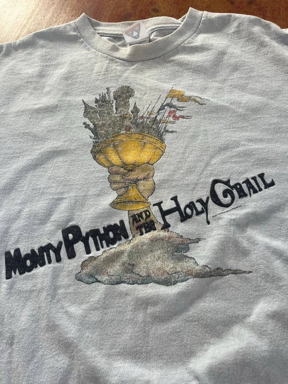 Vintage Monty Python and the Holy Grail T Shirt Size … - Gem