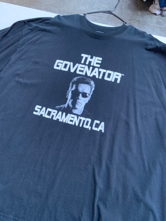 Vintage Arnold Schwarzenegger The Govenator T Shirt S… - Gem