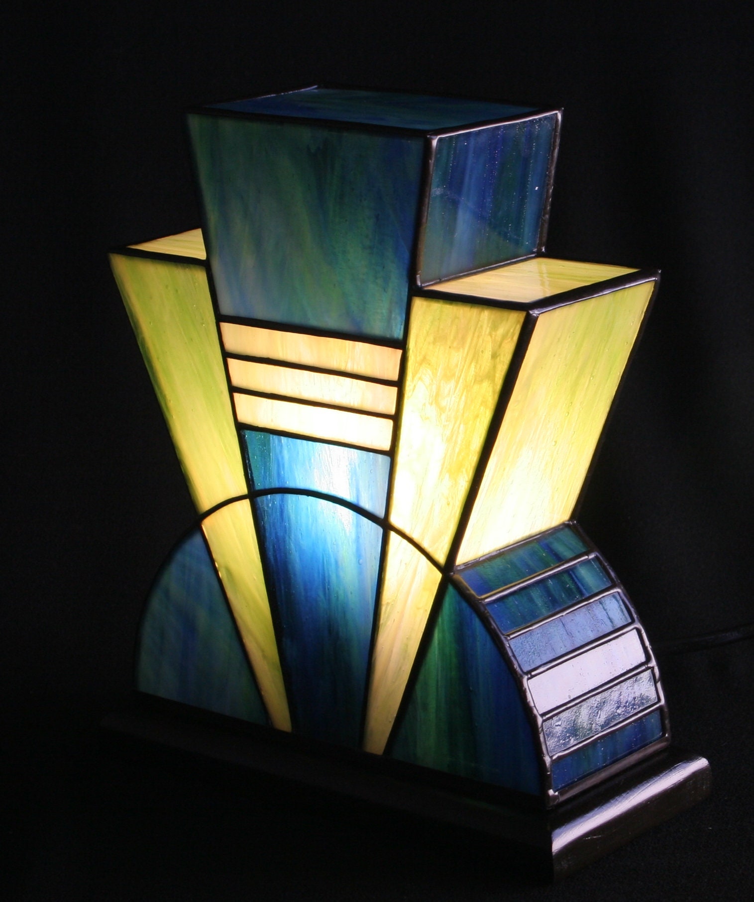 Art Deco Stained Glass Lamp Tiffany Lazuli TS art-deco-stained-glass-lamp-tiffany-lazuli-ts