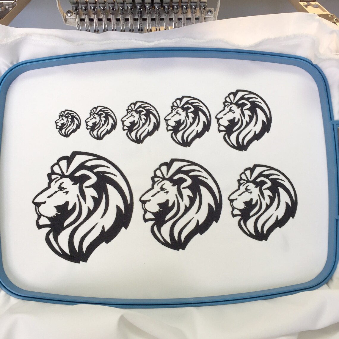 One Color Lion Embroidery Design - Etsy