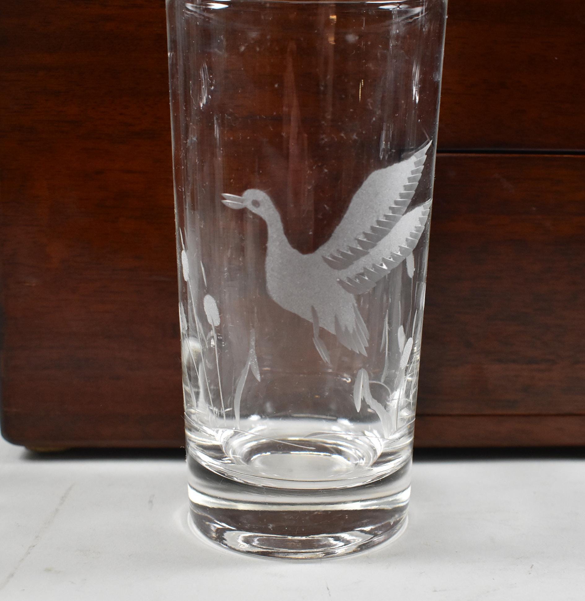 Mahogany Tantalus Liquor Bar Set With Etched Duck Decanters and Glasses ...
