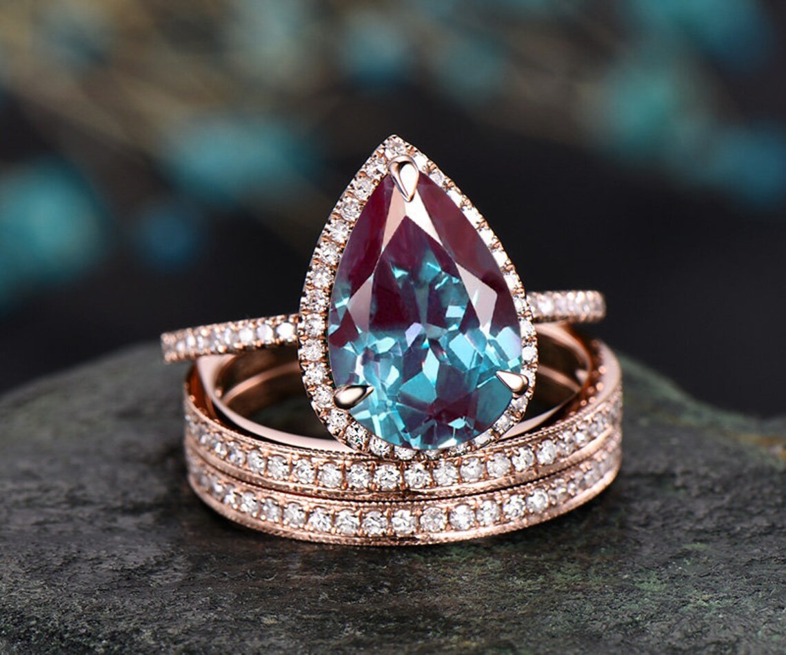 Vintage Pear Shaped Alexandrite Ring Set Unique Alexandrite - Etsy