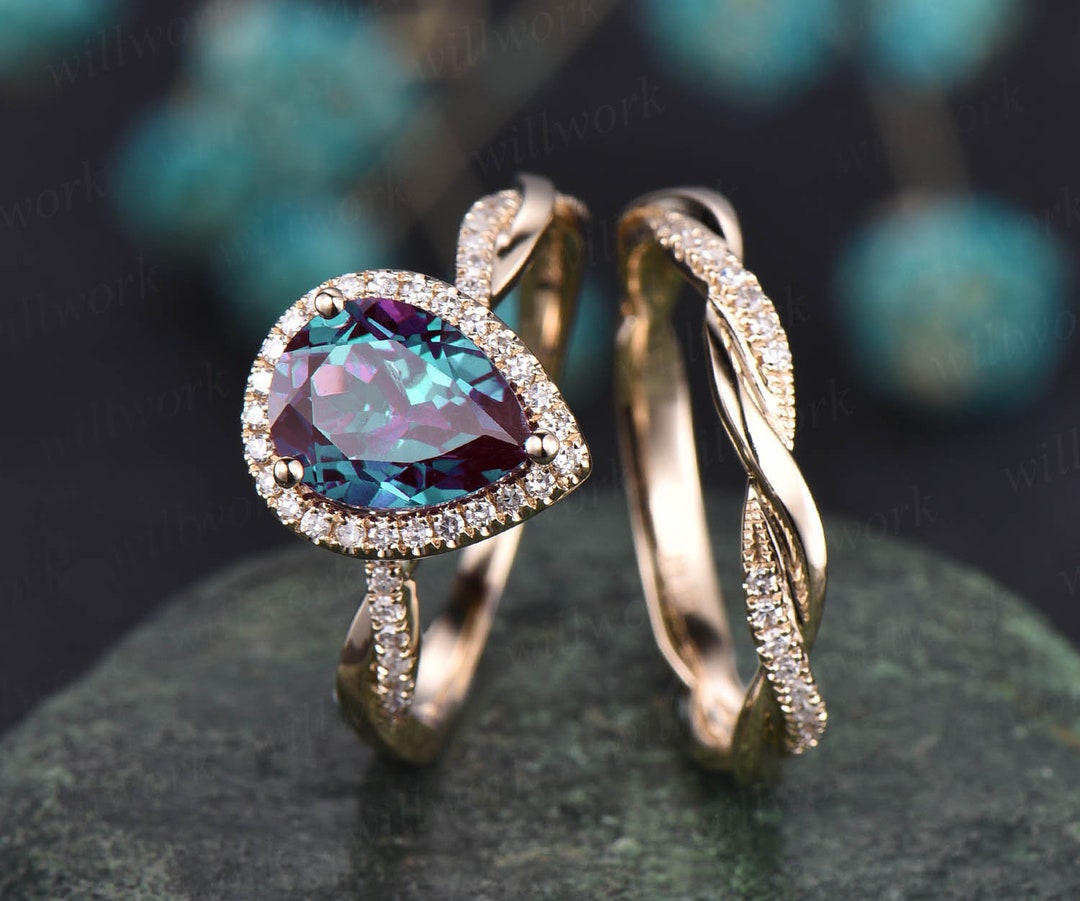 Vintage Unique Halo Engagement Ring 2pc Alexandrite Engagement Ring Set ...