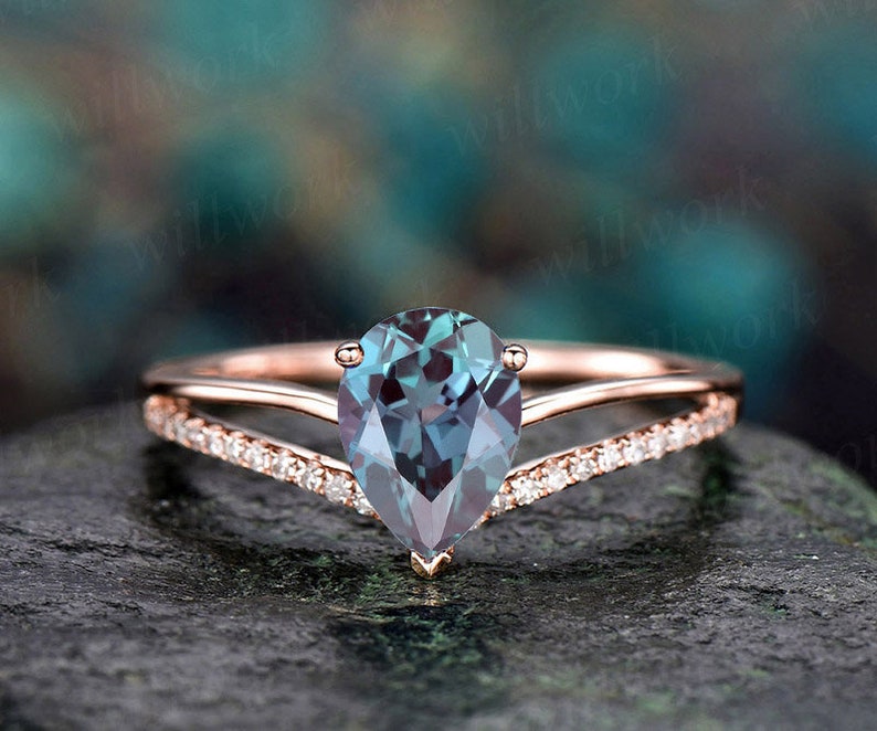 6x8mm Pear Alexandrite Engagement Ring Rose Gold Diamond Ring Split ...