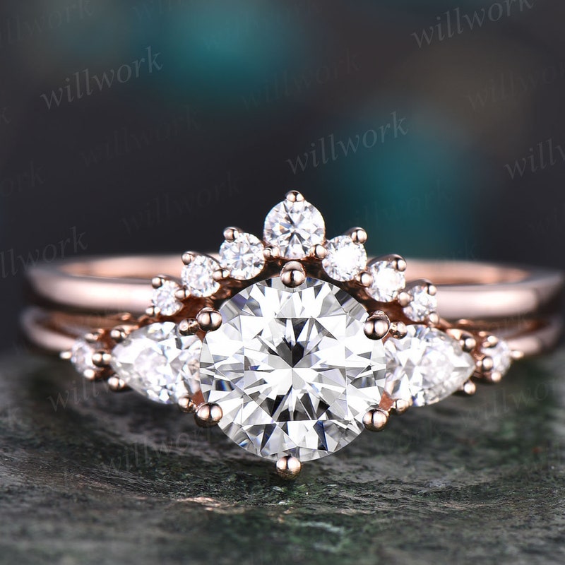 Moissanite Wedding Set - Etsy