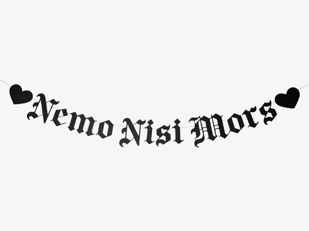 Nemo Nisi Mors Old English Banner, Gothic Emo Decor, Goth Halloween ...