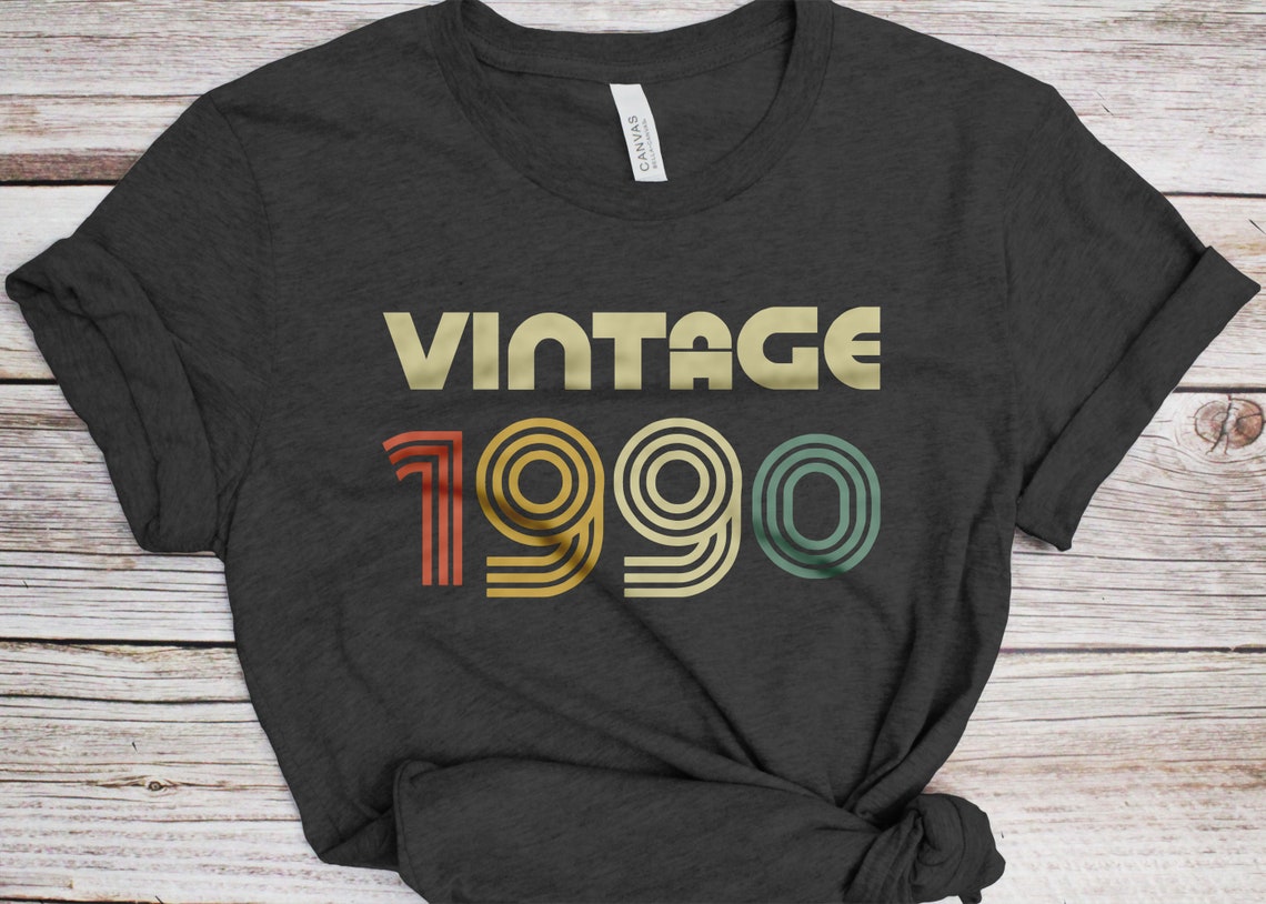 Vintage 1990 T-shirt - Unisex Women Men Funny Retro Font 35th Birthday ...