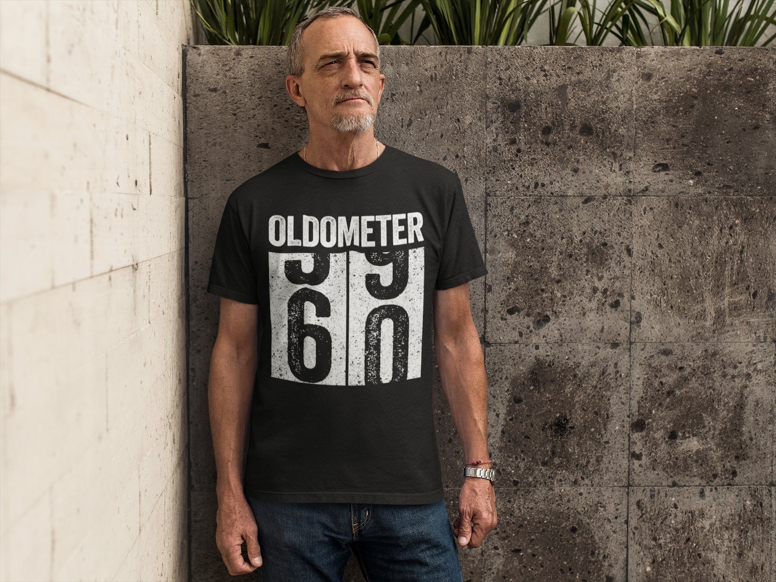 Oldometer 60 T-shirt - Unisex Funny 60 AF Mens 60th Birthday Shirt ...