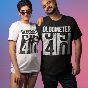 Oldometer 40 T-shirt - Unisex Funny 40 AF Mens 40th Birthday Shirt ...