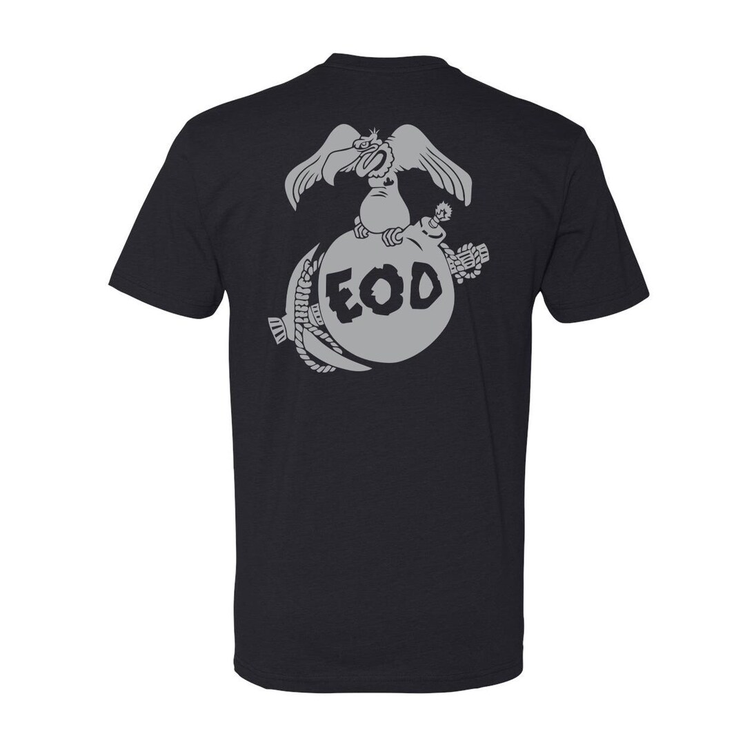 Buzzard, Bomb, and Pick USMC EOD Tee - Etsy