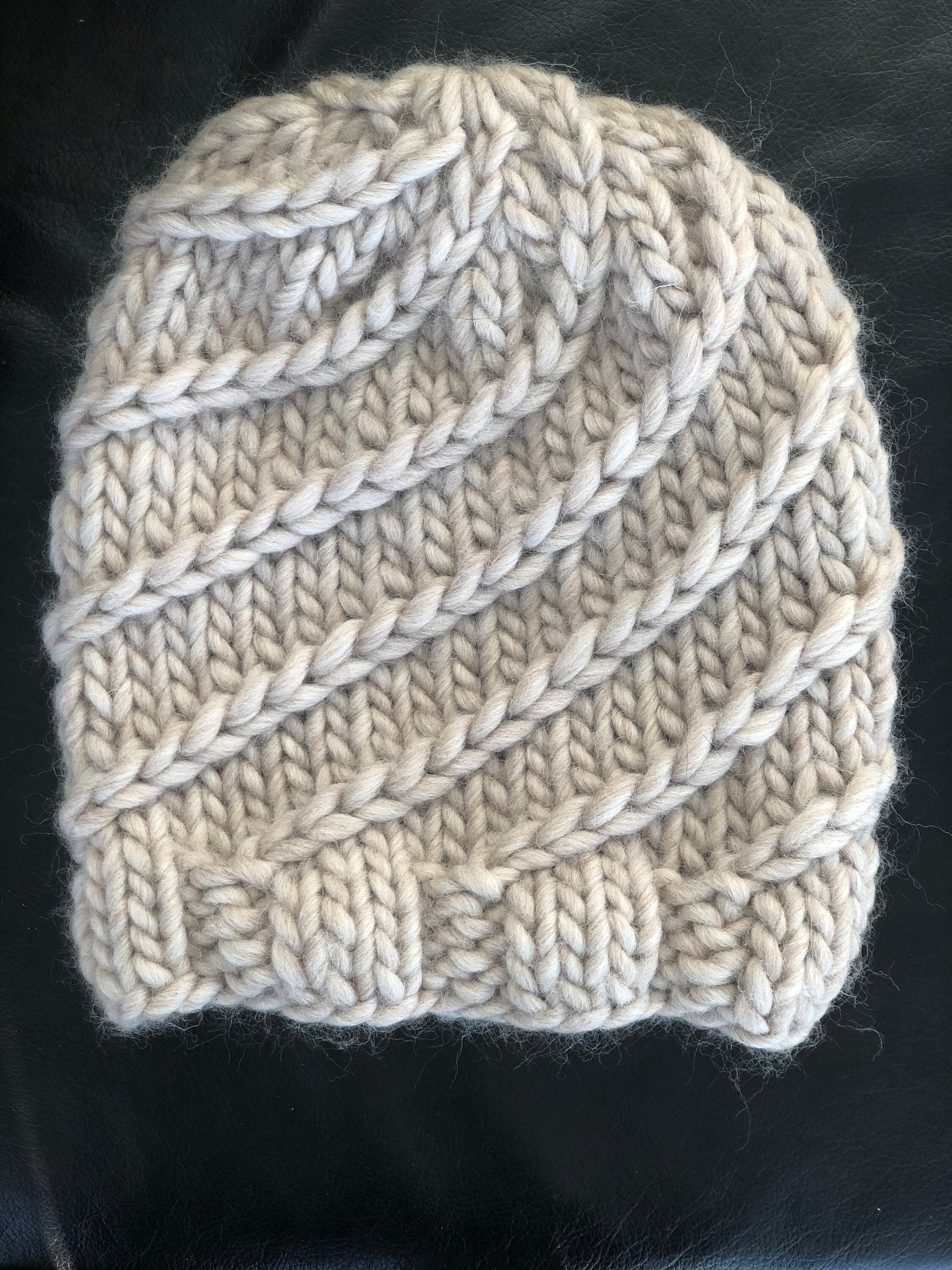 Adult Chunky Hand Knit Hat - Etsy.de