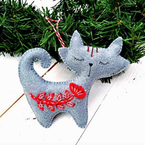 Felt Cat Decoration, Felt Christmas Ornament, Hand Embroidered Cat ...