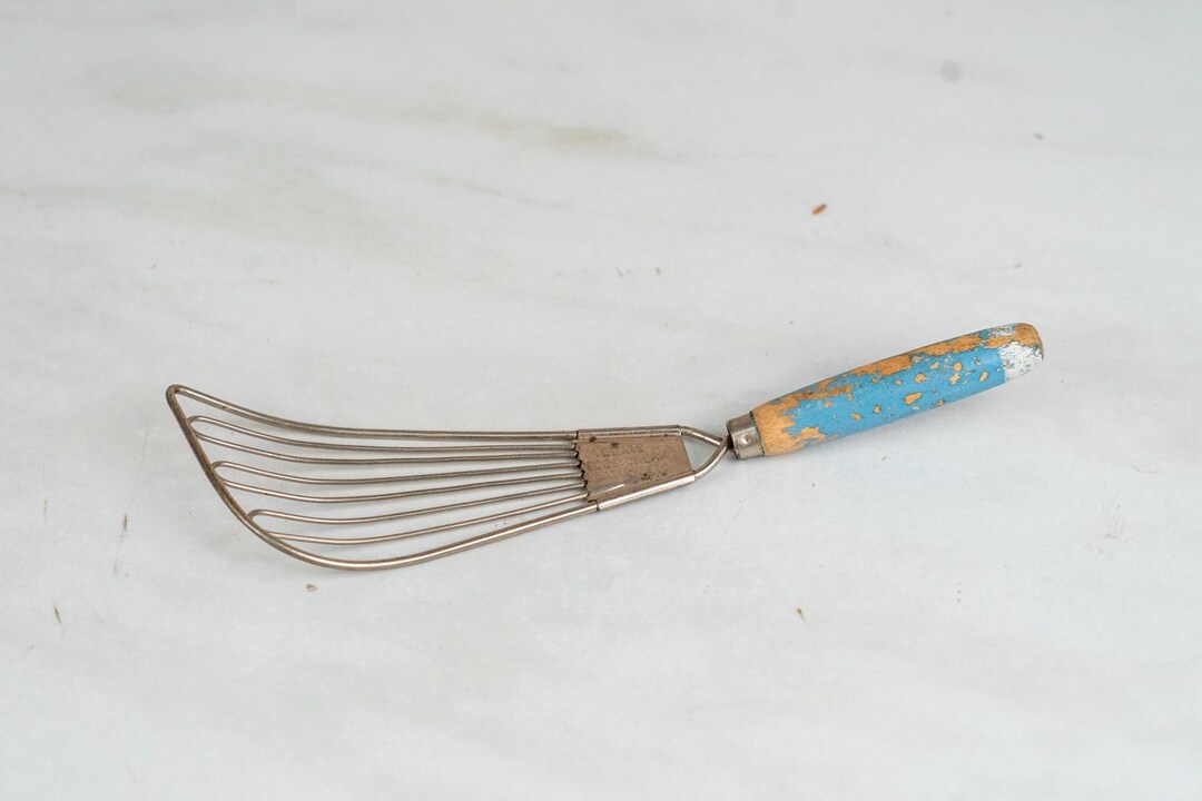 Vintage Rustic Antique Tarnished Fish Turner Spatula-food Photography ...