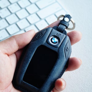 Handmade BMW Display Key Case, Leather Car Key Fob Cover, Kechain ...