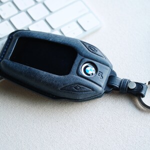 Handmade BMW Display Key Case, Leather Car Key Fob Cover, Kechain ...