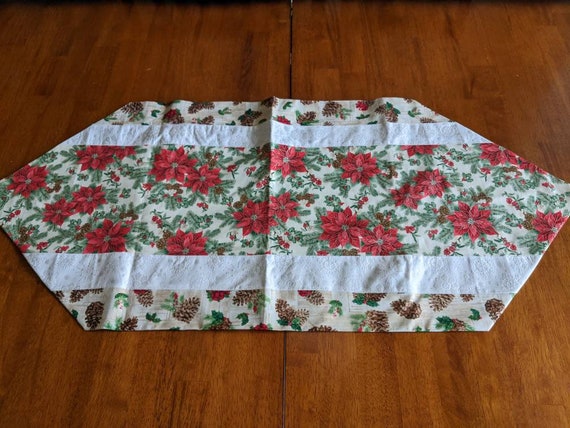 Snowflake Poinsettia Table Runner | Etsy