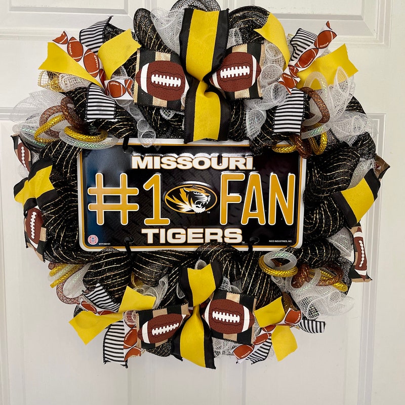 Tiger Wreath - Etsy