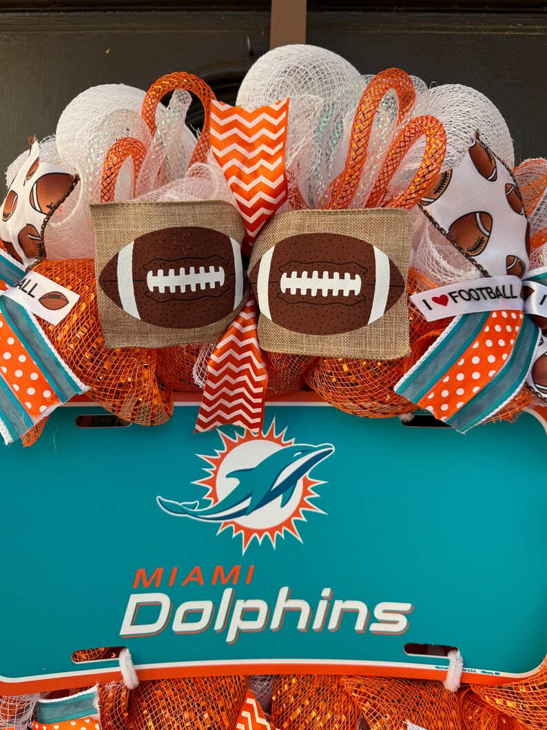 DOLPHIN Wreath, Miami Wreath, Dolphin Gift, Dolphin Door Wreath ...
