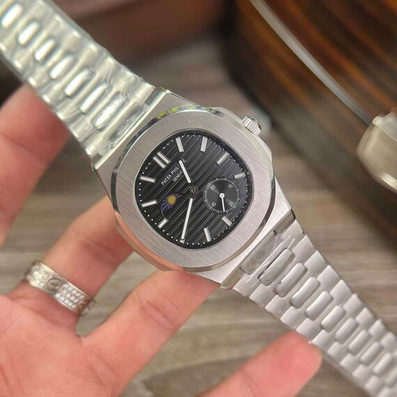 Patek philippe nautilus Blue Diamond Dial 41mm, Luxur… - Gem