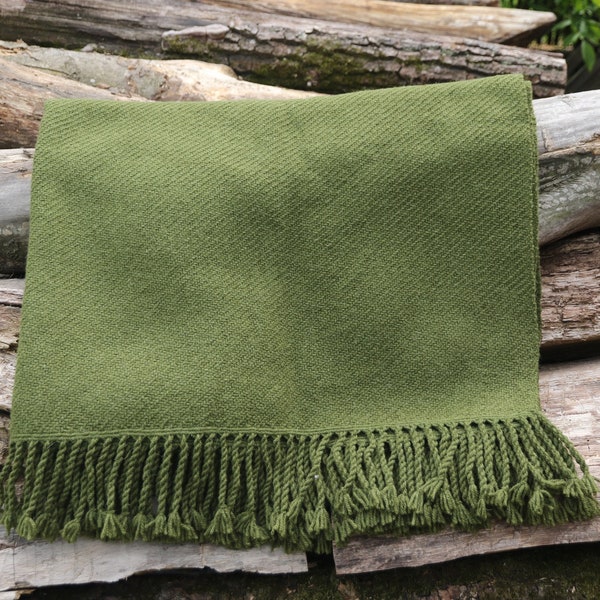 Sagum - Etsy