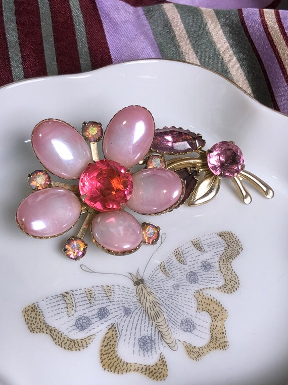 flower brooch - Gem