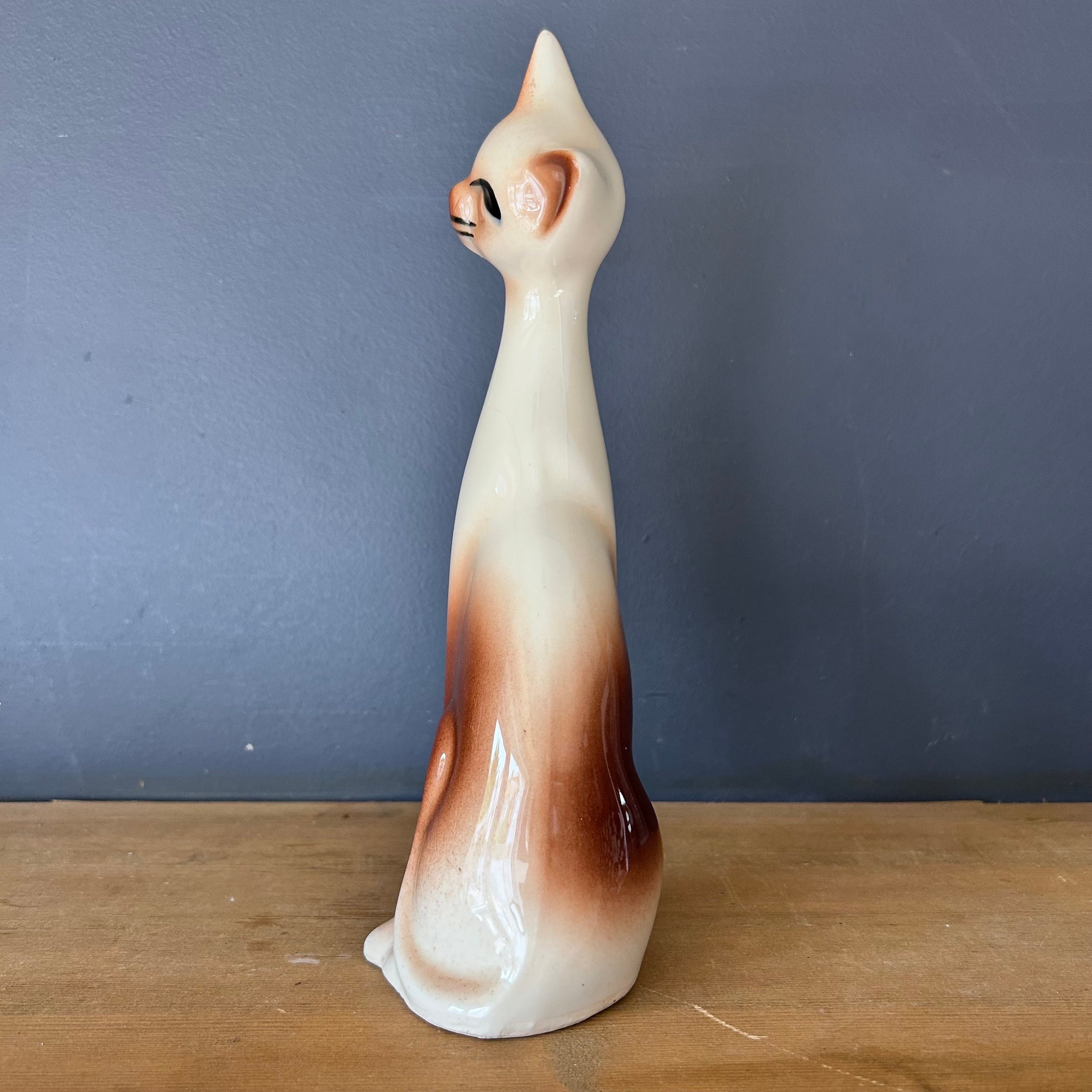 Vintage / Retro / Kitsch Long Neck Cat Figurine - Etsy