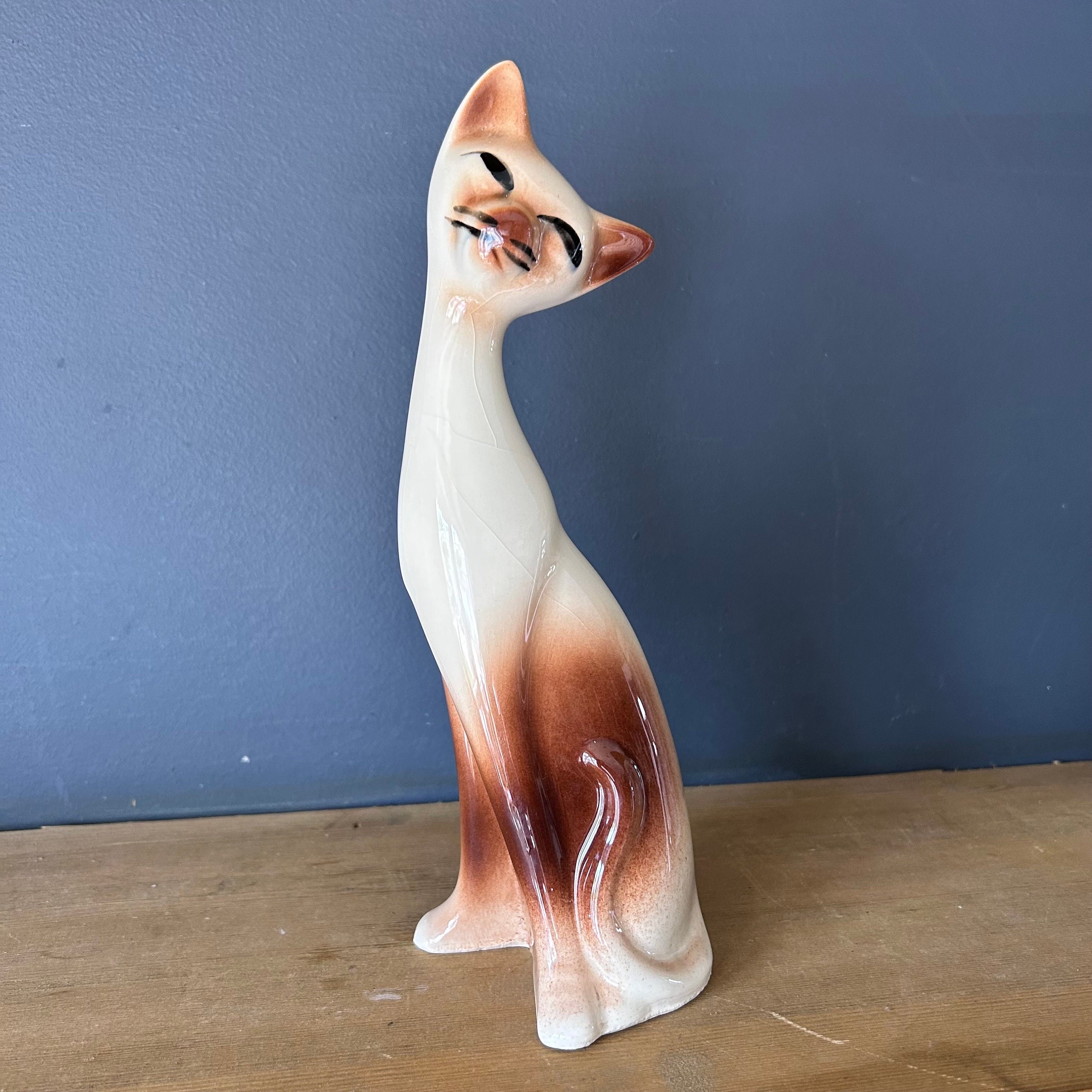 Vintage / Retro / Kitsch Long Neck Cat Figurine - Etsy